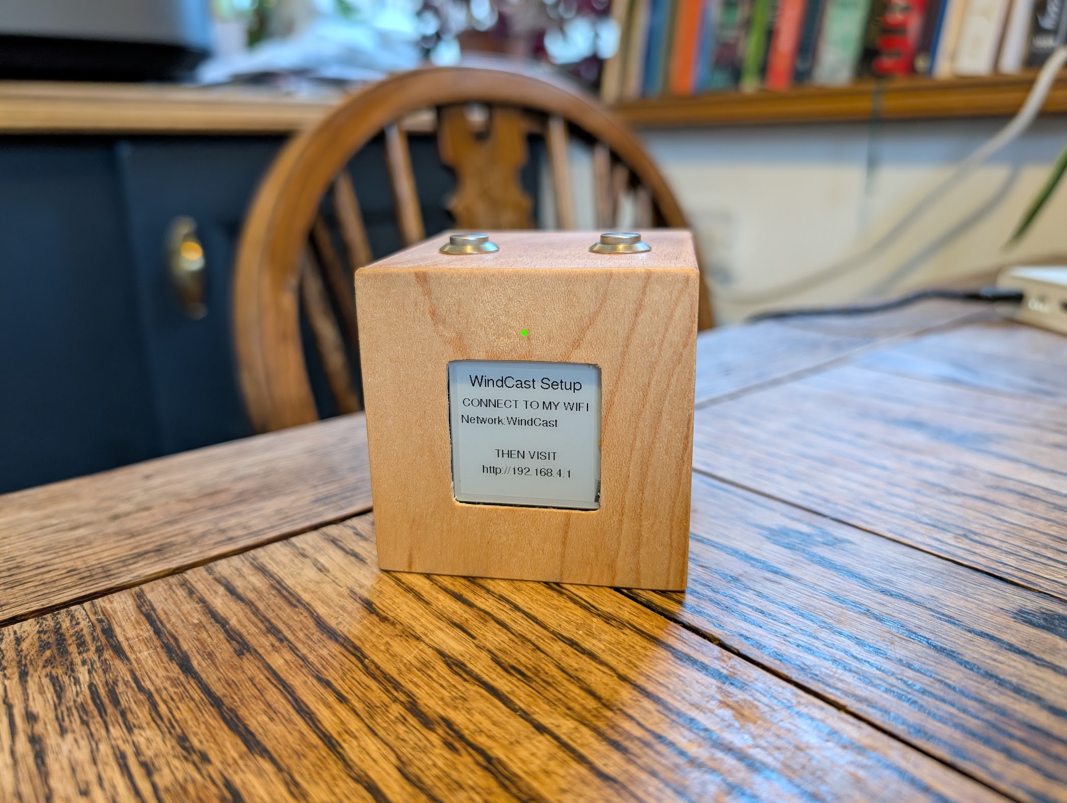 Windcast cube – Beech – Windcast